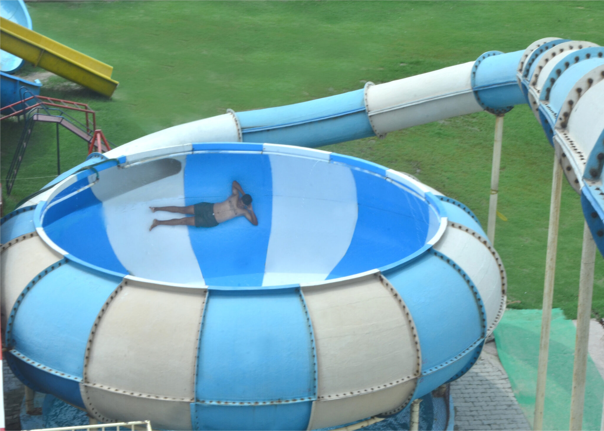 Drizzling Land Water Park Ghaziabad | Best Theme and Water Park Near Delhi