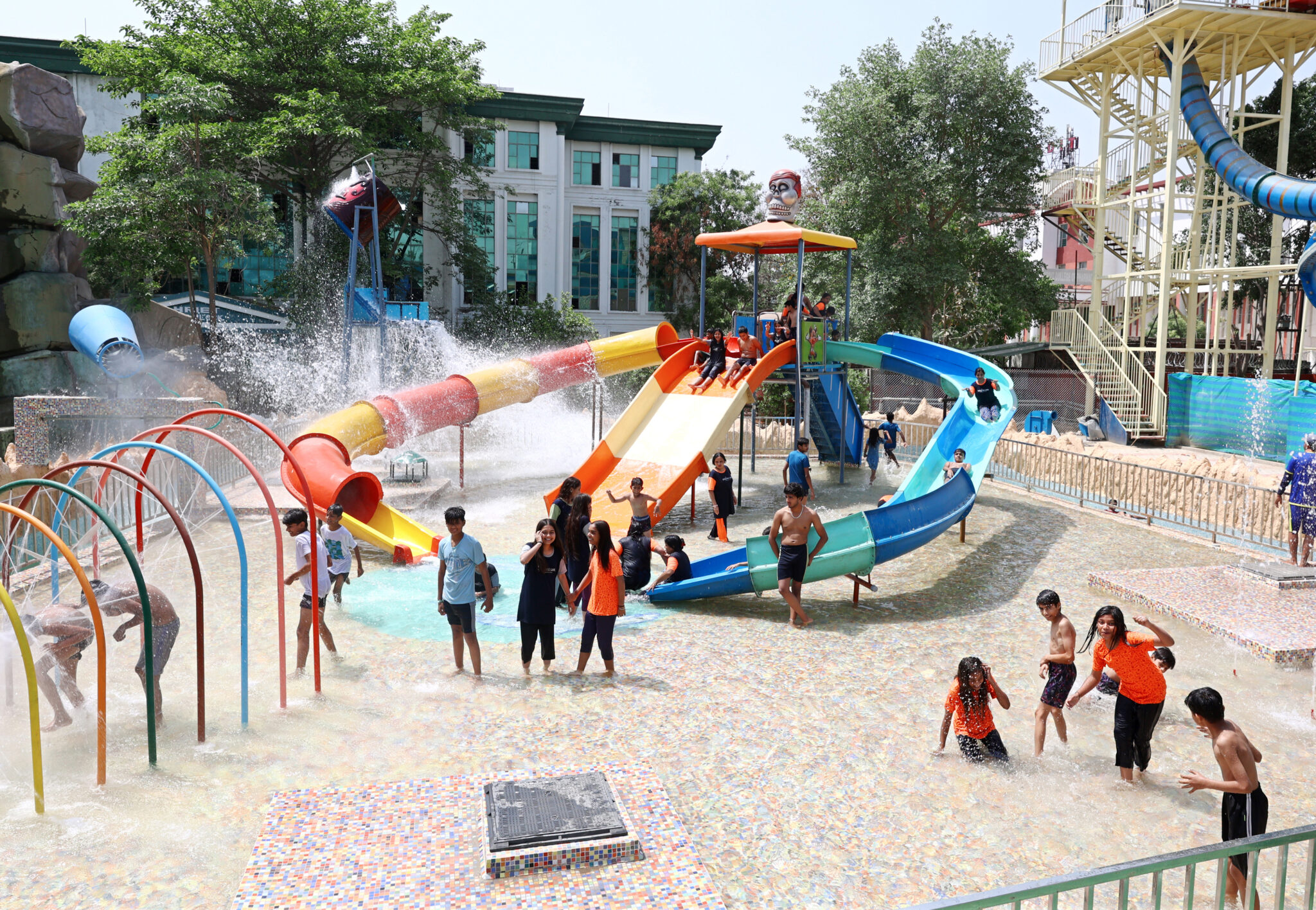 Drizzling Land Water Park Ghaziabad | Best Theme and Water Park Near Delhi